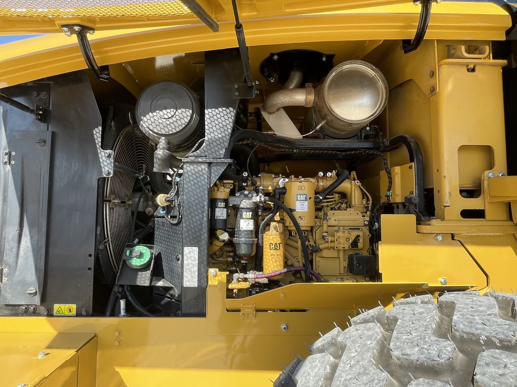 wheel loader CAT 938 K - Zeta Macchine